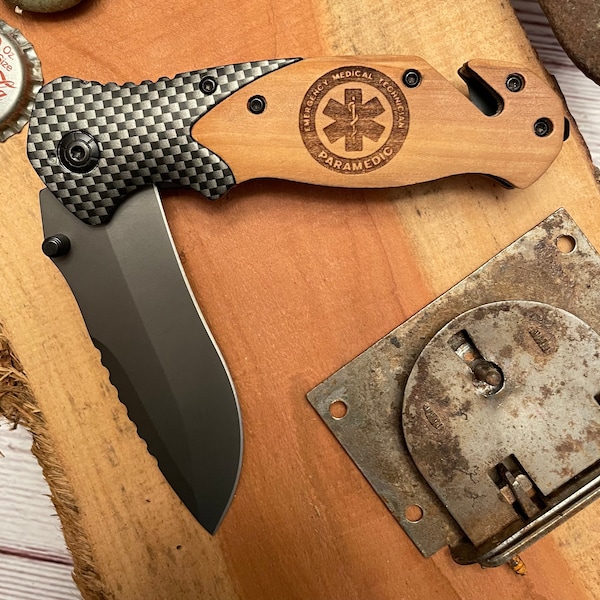 Paramedic Gift - 60+ Gift Ideas for 2023