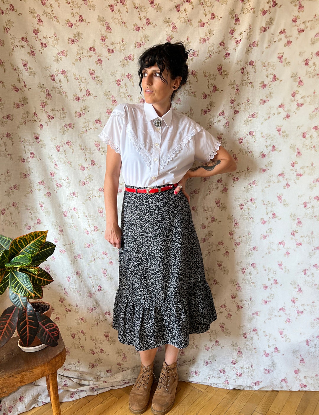 Vintage Coquette Folk Skirt Tulip 80s Office Feminin Romantic Red Belt ...