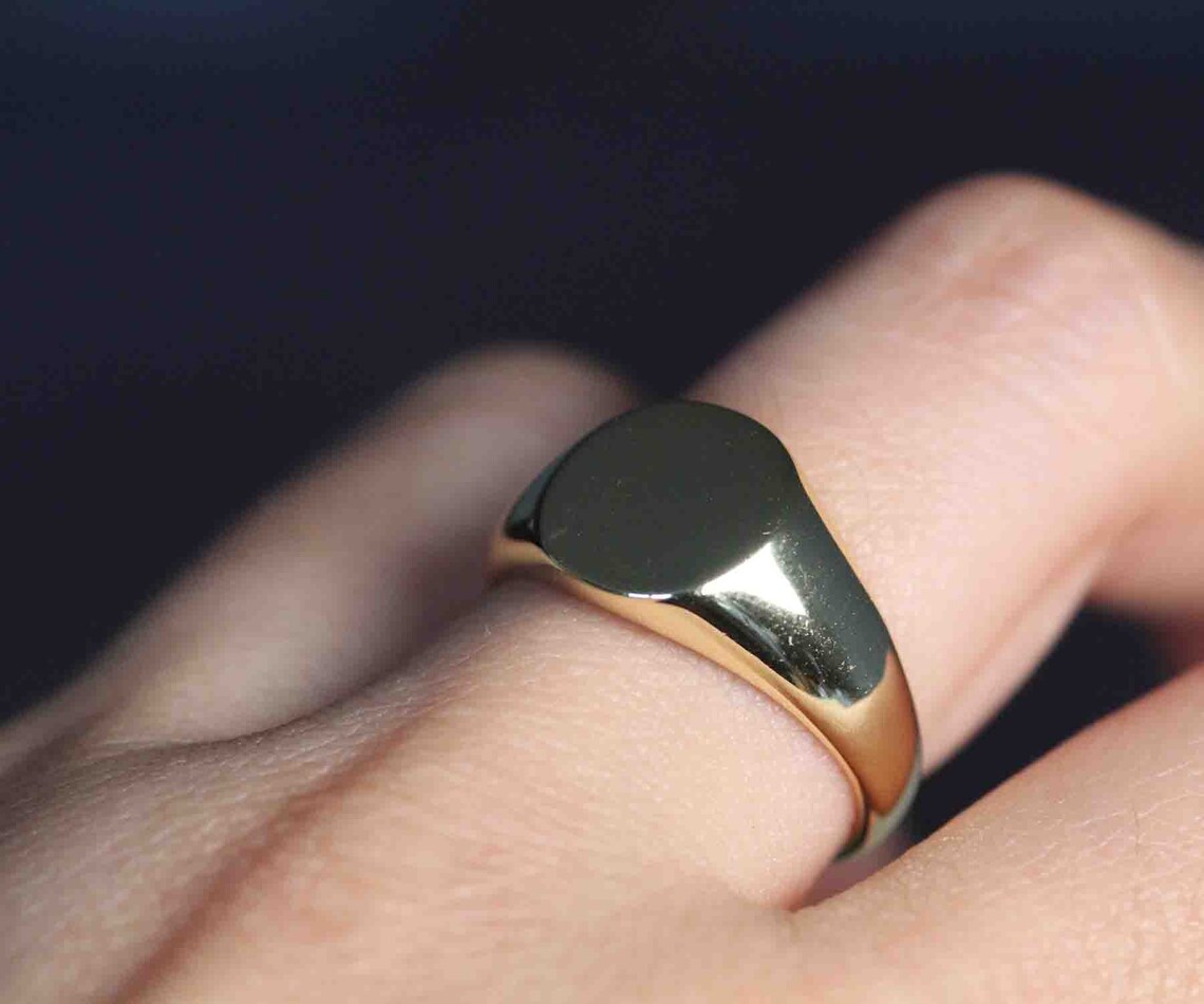 Gold Signet Ring / 14k Solid Gold Ring / Customized Ring Gold - Etsy