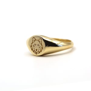 14k Solid Gold Wolf Signet Ring / Yellow Gold Wolf Ring / 14k Signet ...