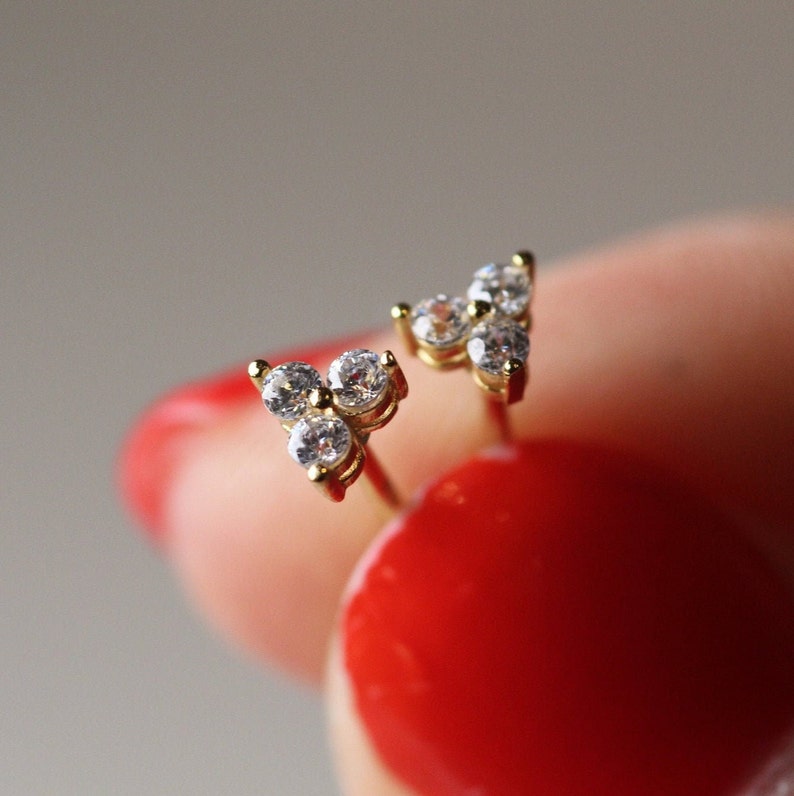 Trio Diamond Stud Earrings / 14k Solid Gold Three Stone - Etsy