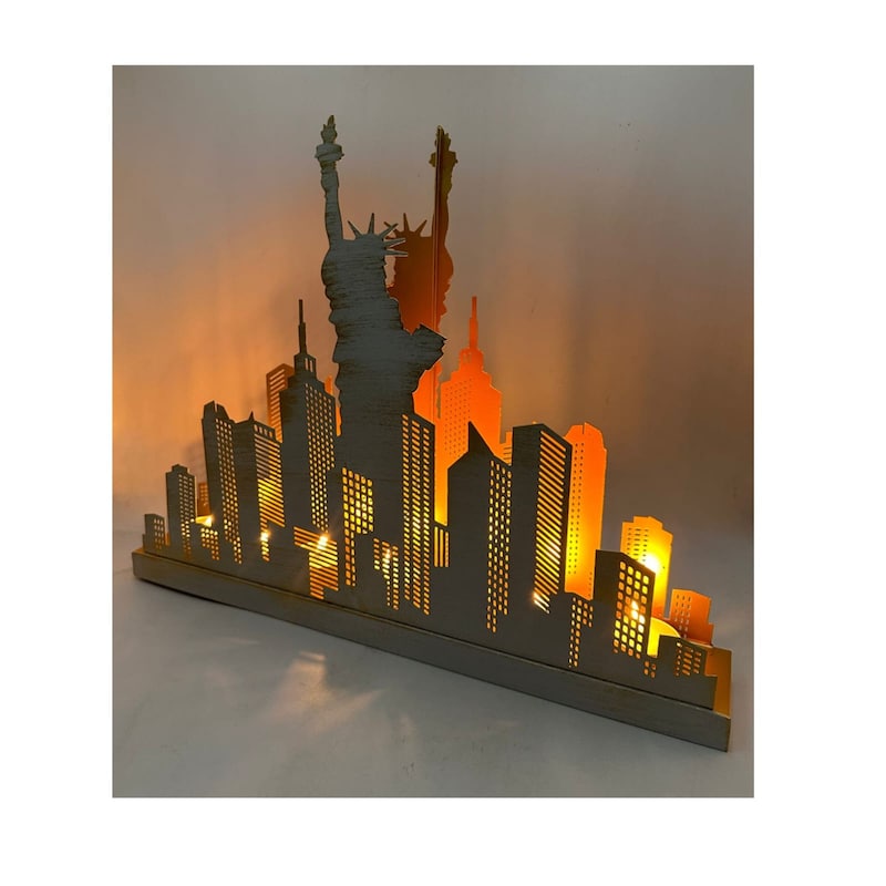 New York Centerpiece - Etsy