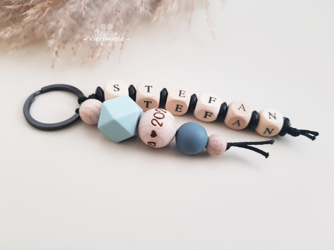 Dad 2023 and Mom 2023 Keychain Personalized Personalized - Etsy