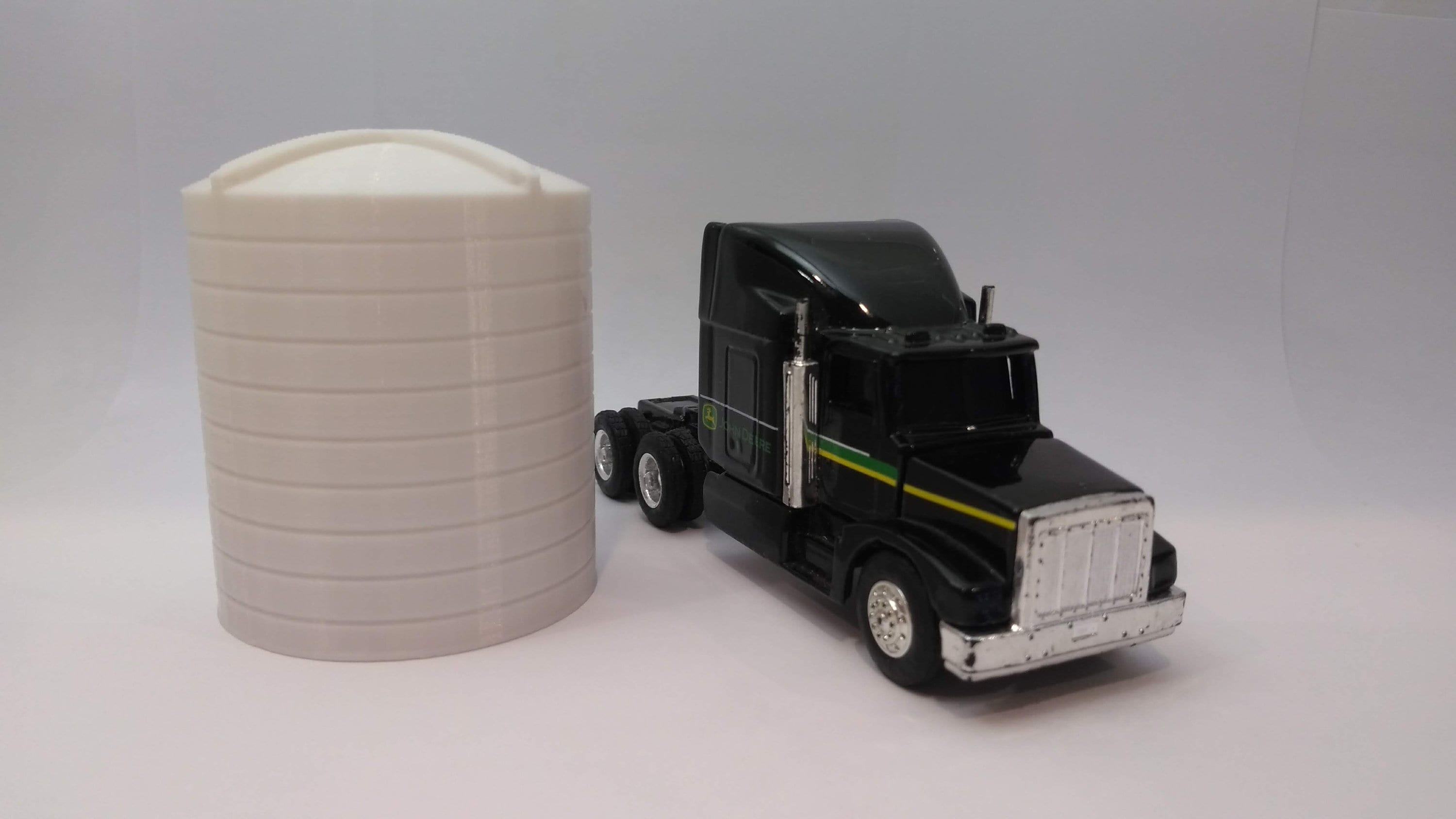 Tank - Vertical Farm Toys 10000 Gallon 1/64, 1/32 Scale 3D Printed - Etsy