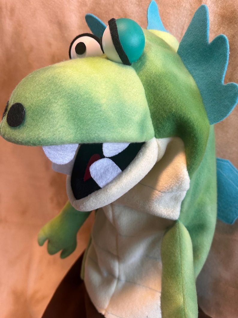 Professional Handmade Dragon Snaggle Tooth Hand Puppet - Etsy