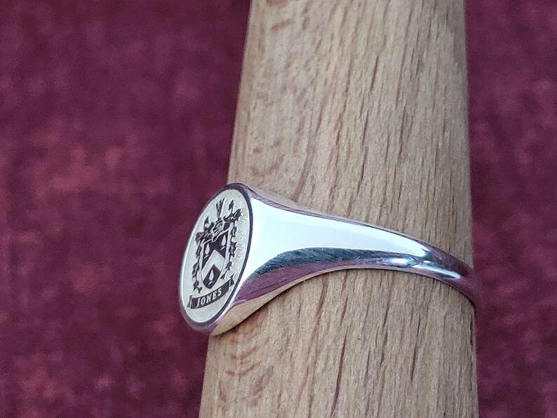Family Crest Signet Ring,mens Ring,womens Ring,embossed,gift for Family ...