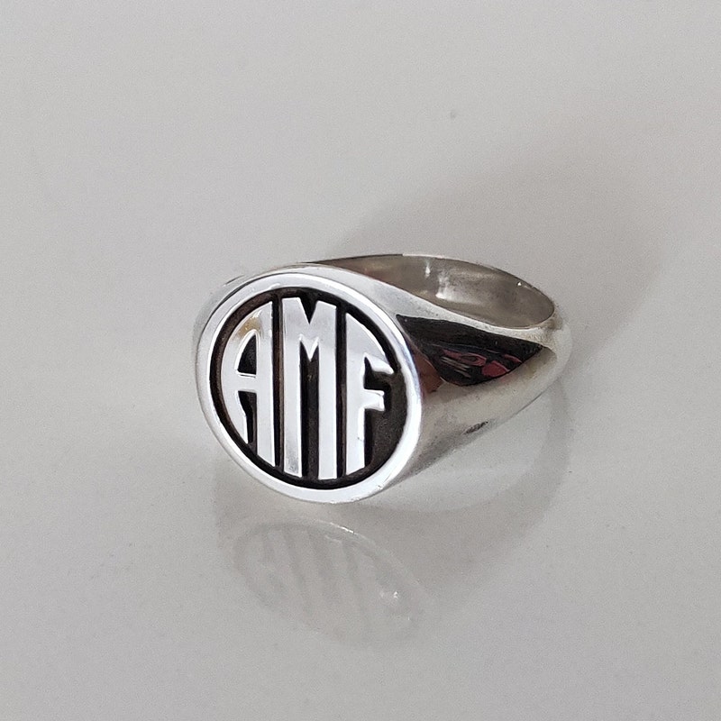 Monogram Signet Ring - Etsy