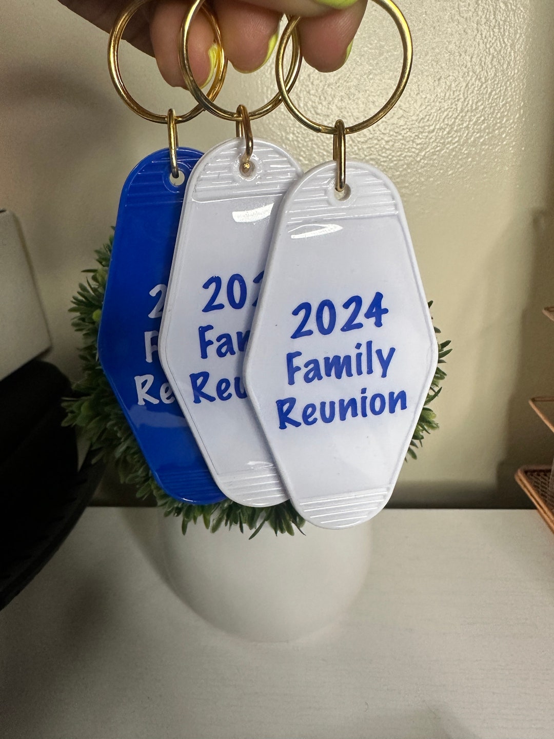 Custom Motel Keychain for Family Reunion and More! - Etsy