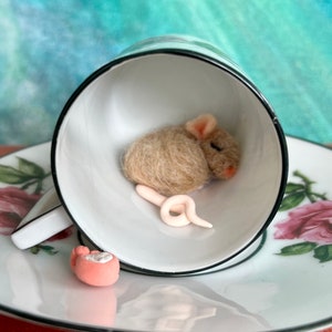 Rosie Needle Felt Teacup Mouse - Etsy