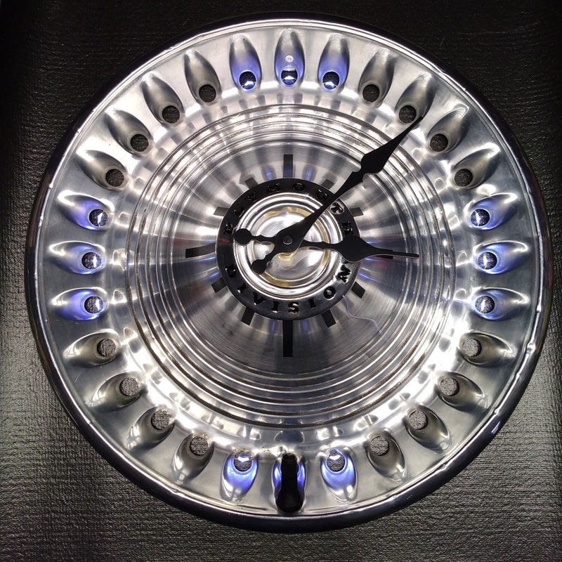 Hubcap Art - Etsy