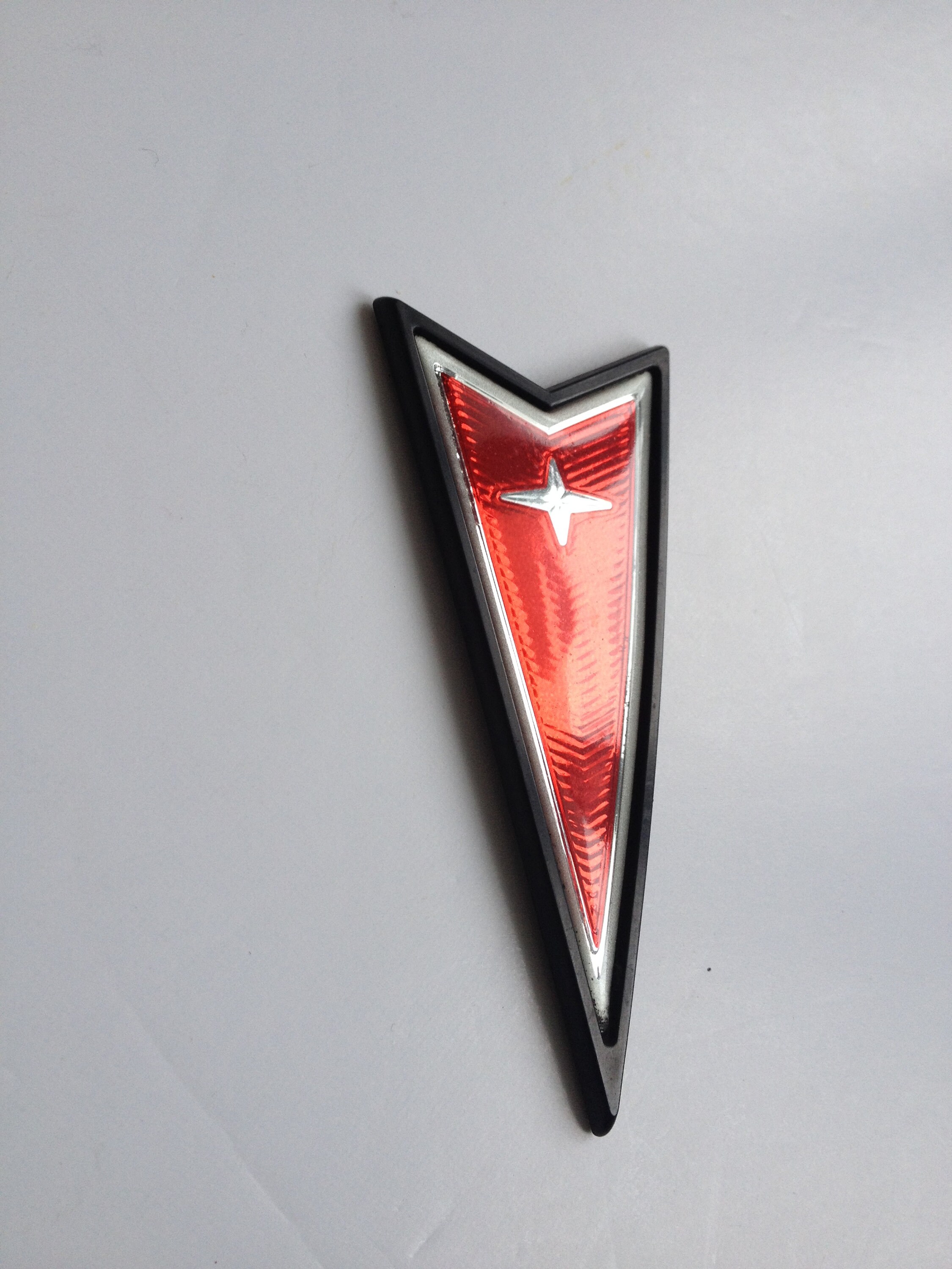 Pontiac Original Badge Red Plastic Name Nameplate Letters Emblem ...