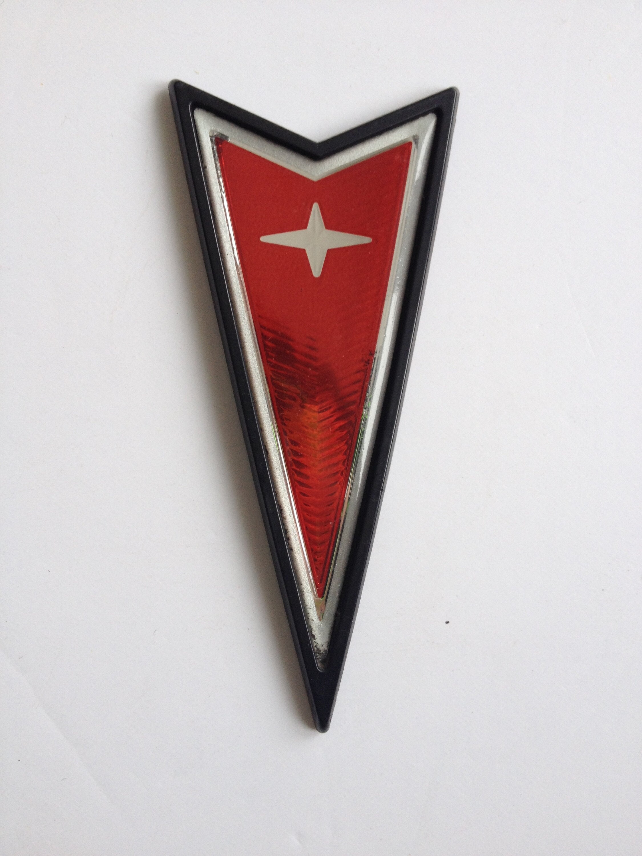 Pontiac Original Badge Red Plastic Name Nameplate Letters Emblem ...