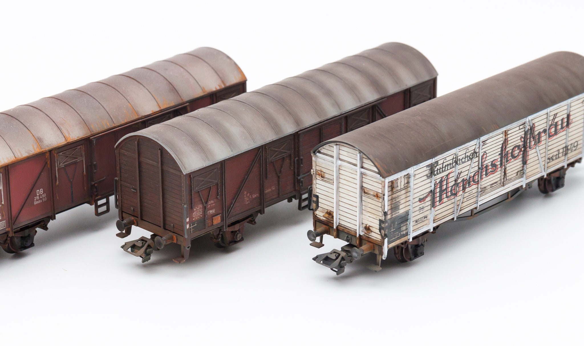 Pro Painted Closed DB Freight Train Carriages and Beer Brewery Carriage ...