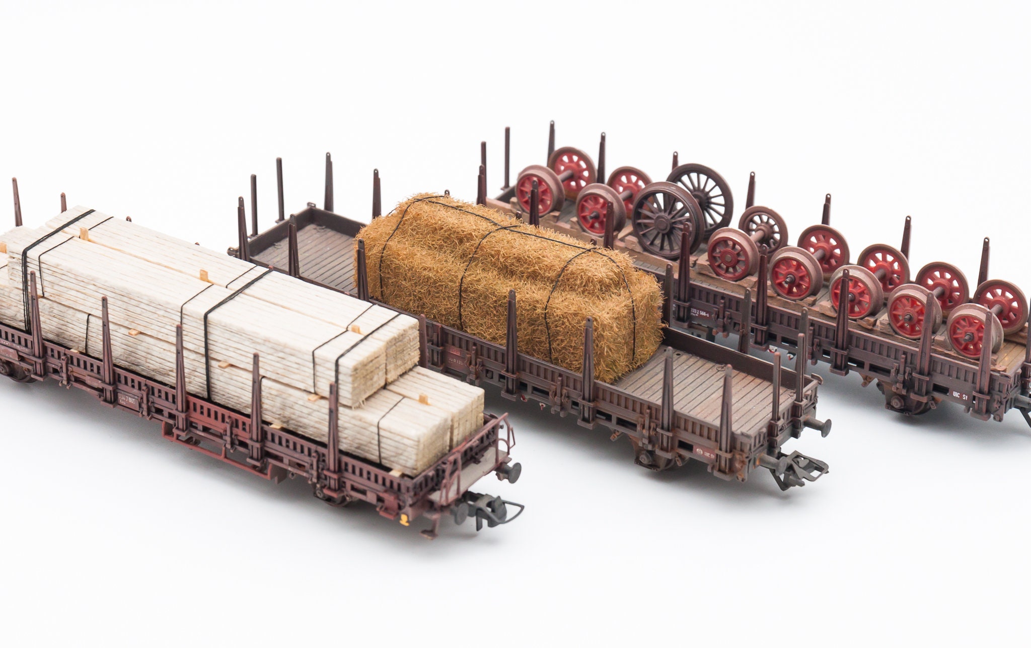 Pro Painted DB Open Freight Train Carriages With Goods H0 (1/87) Scale ...