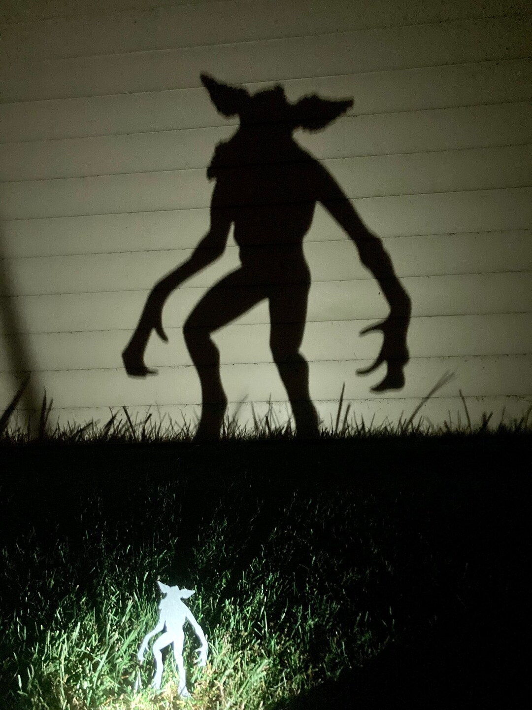 Mini Stranger Things Demogorgon Metal Yard Stake - Etsy