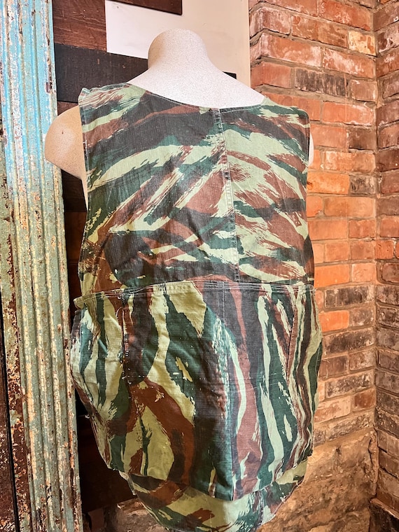 Vintage French Lizard Camo Custom Vest medium - Gem
