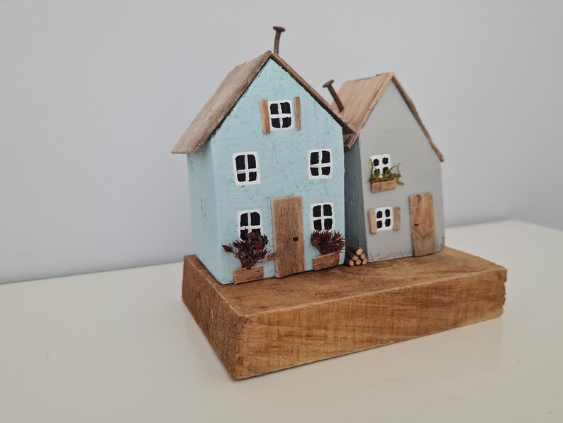 A Miniature Decoration for the Living Room, a Gift for a Sister, a ...