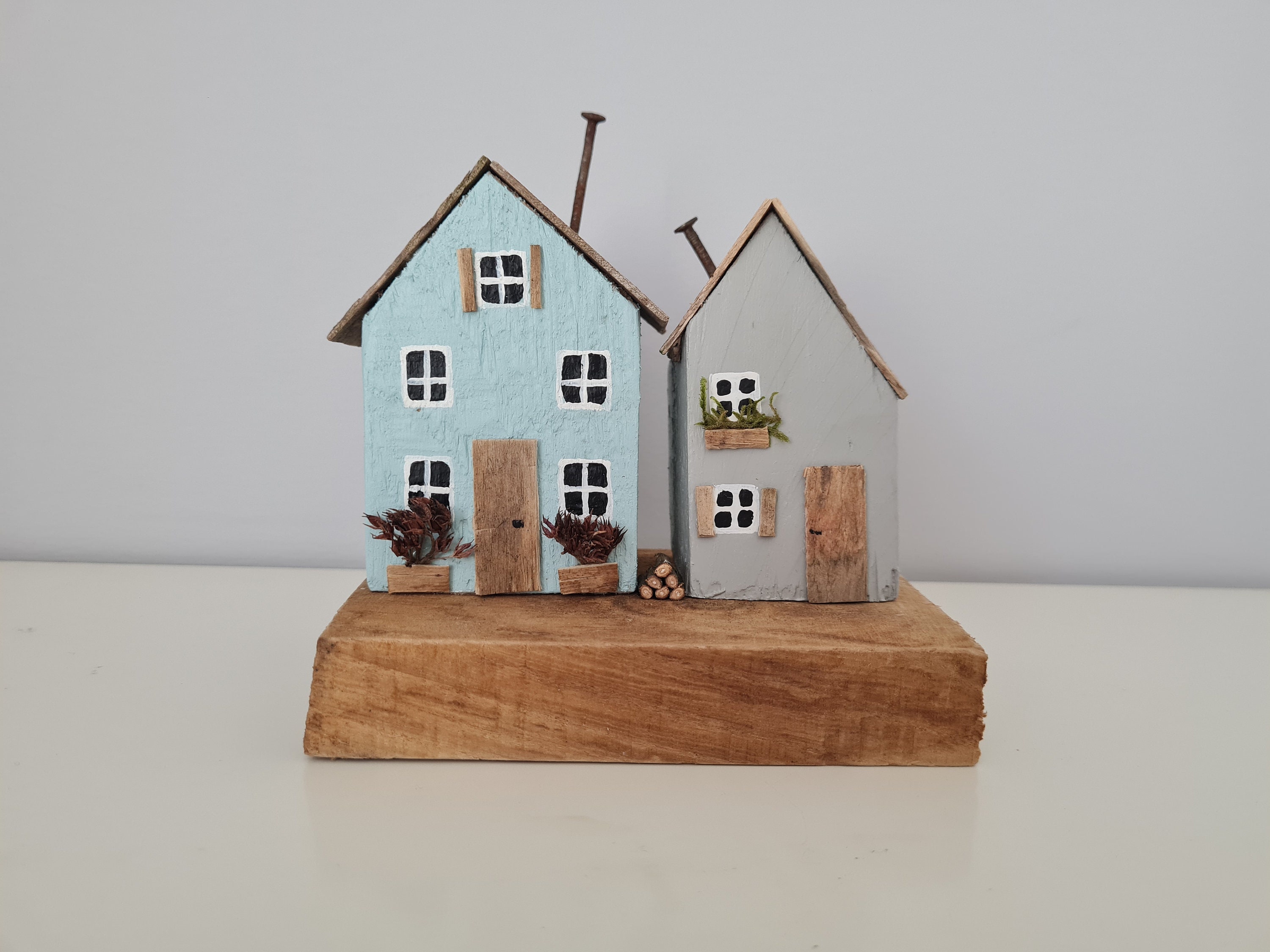 A Miniature Decoration for the Living Room, a Gift for a Sister, a ...