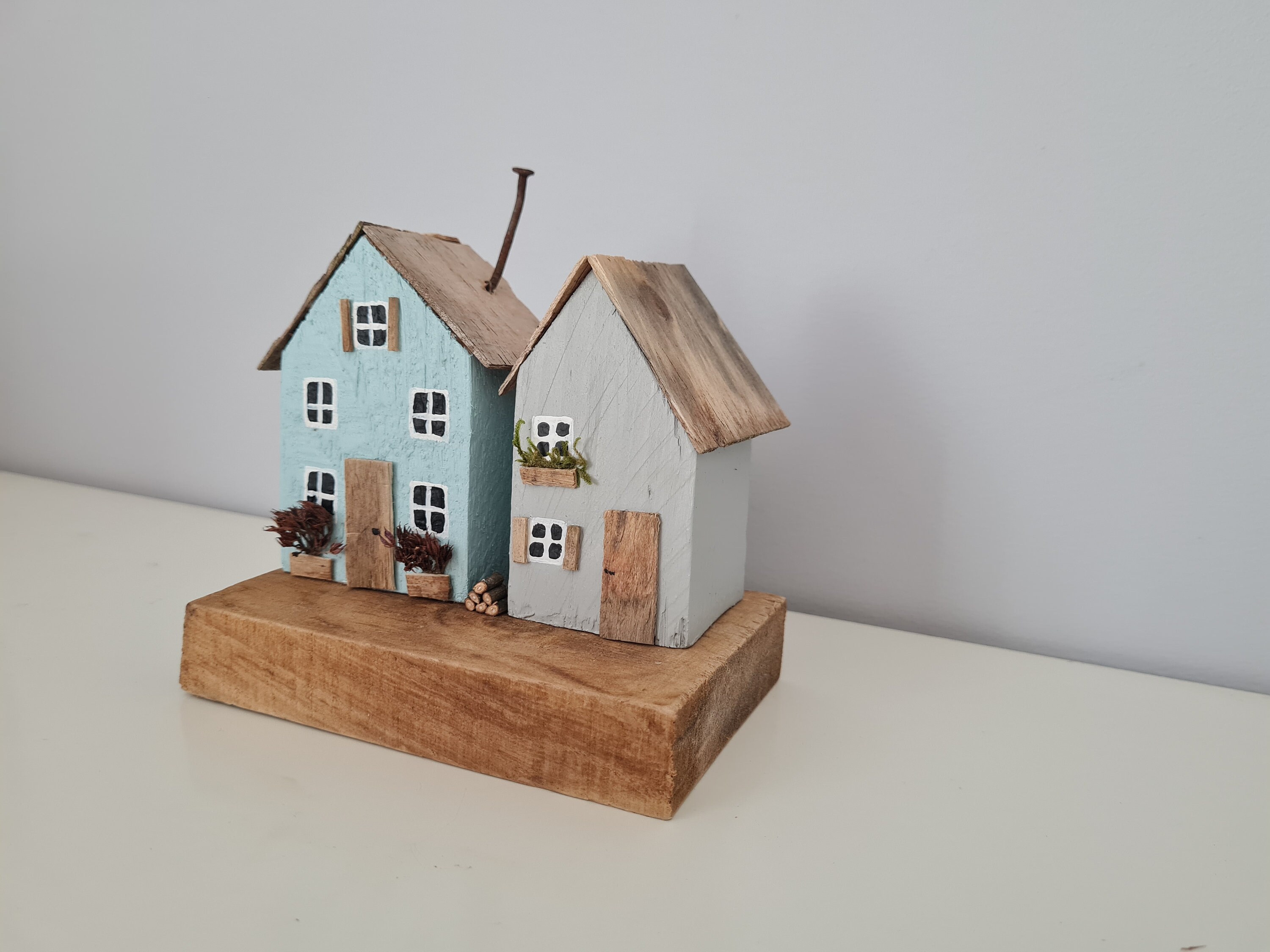 A Miniature Decoration for the Living Room, a Gift for a Sister, a ...