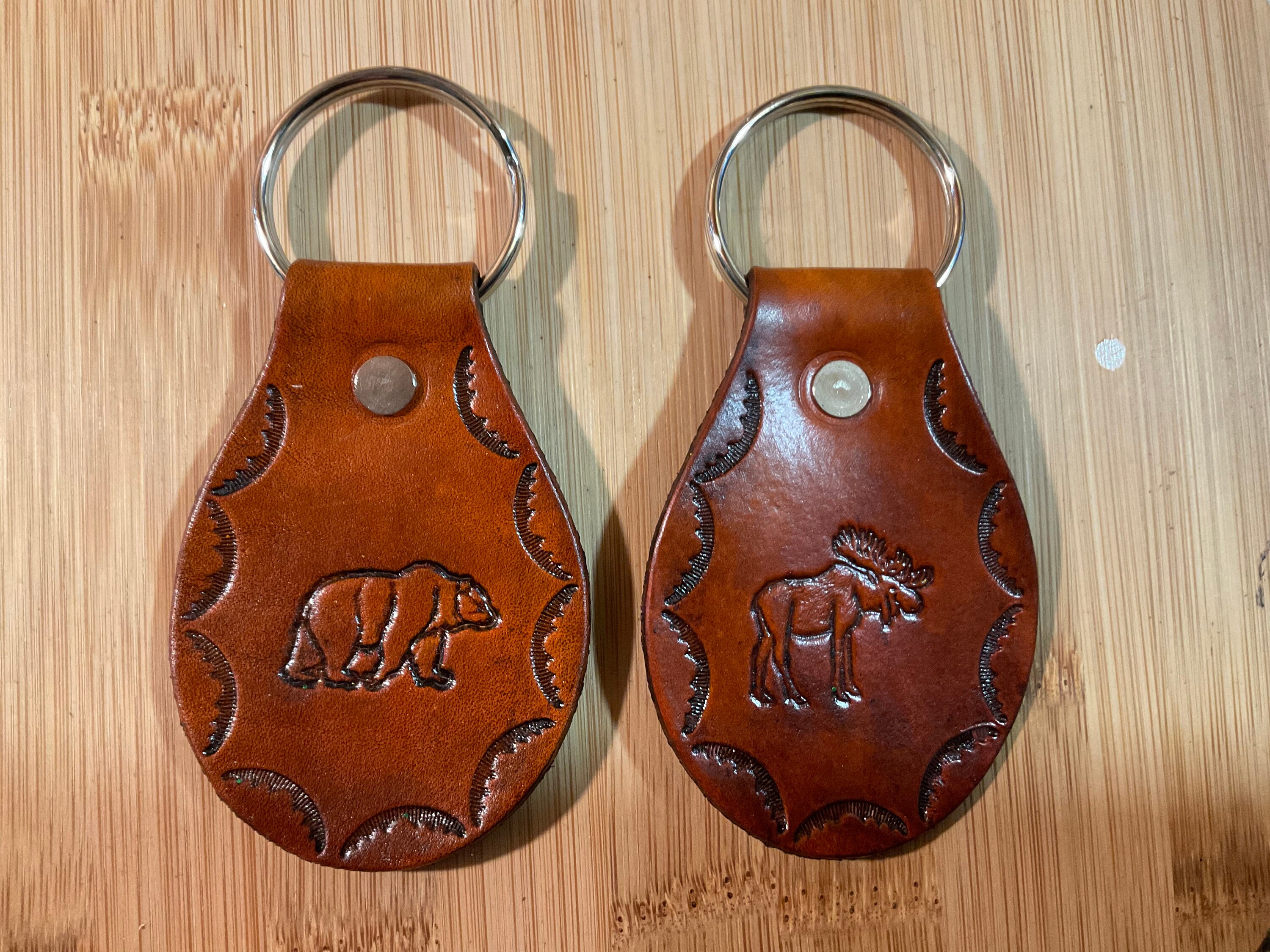 American Wildlife Keychain. 14 Different Animals. - Etsy