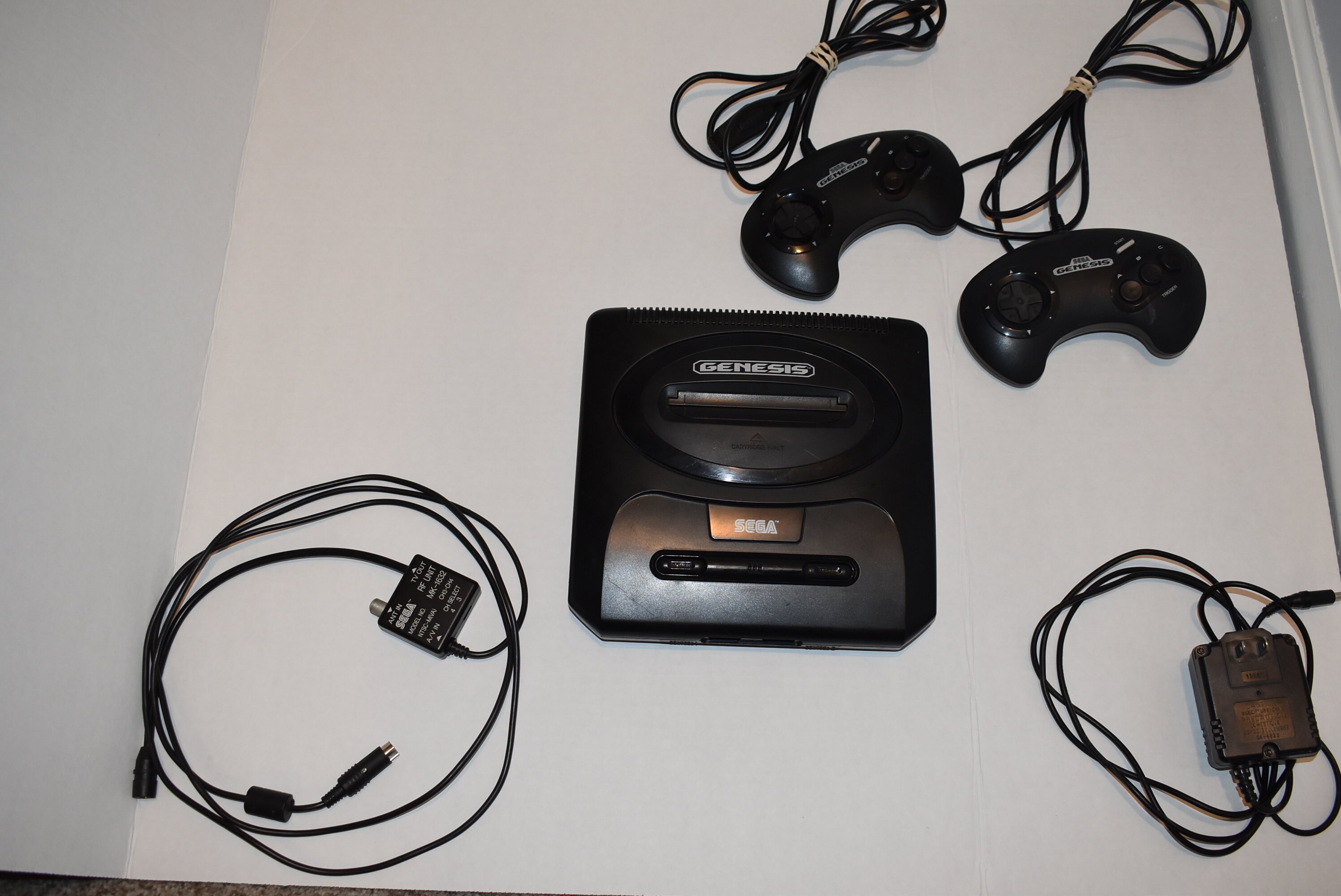 Sega Genesis V2 With Controllers and Cords - Etsy