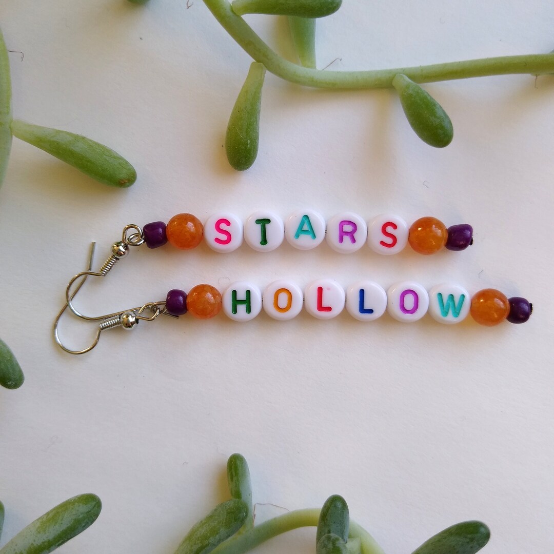 Stars Hollow Letter Bead Earrings, Lorelai & Rory - Etsy