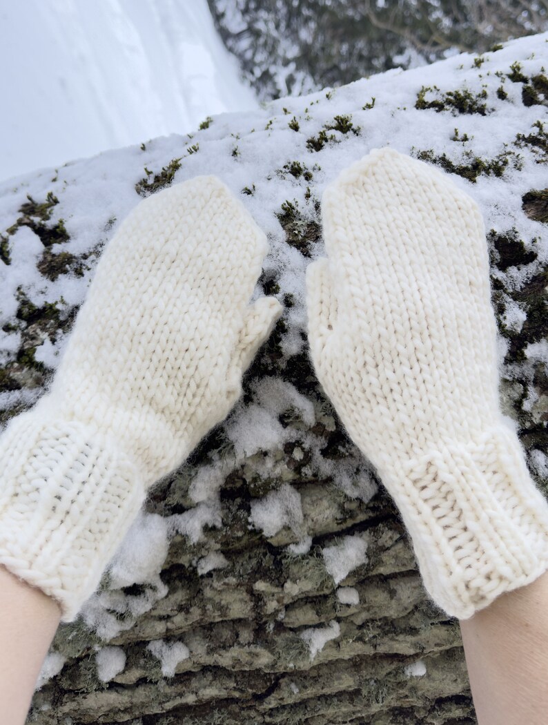 Handknit White Wool Mittens, Chunky Knit, Women's Winter Gloves - Etsy