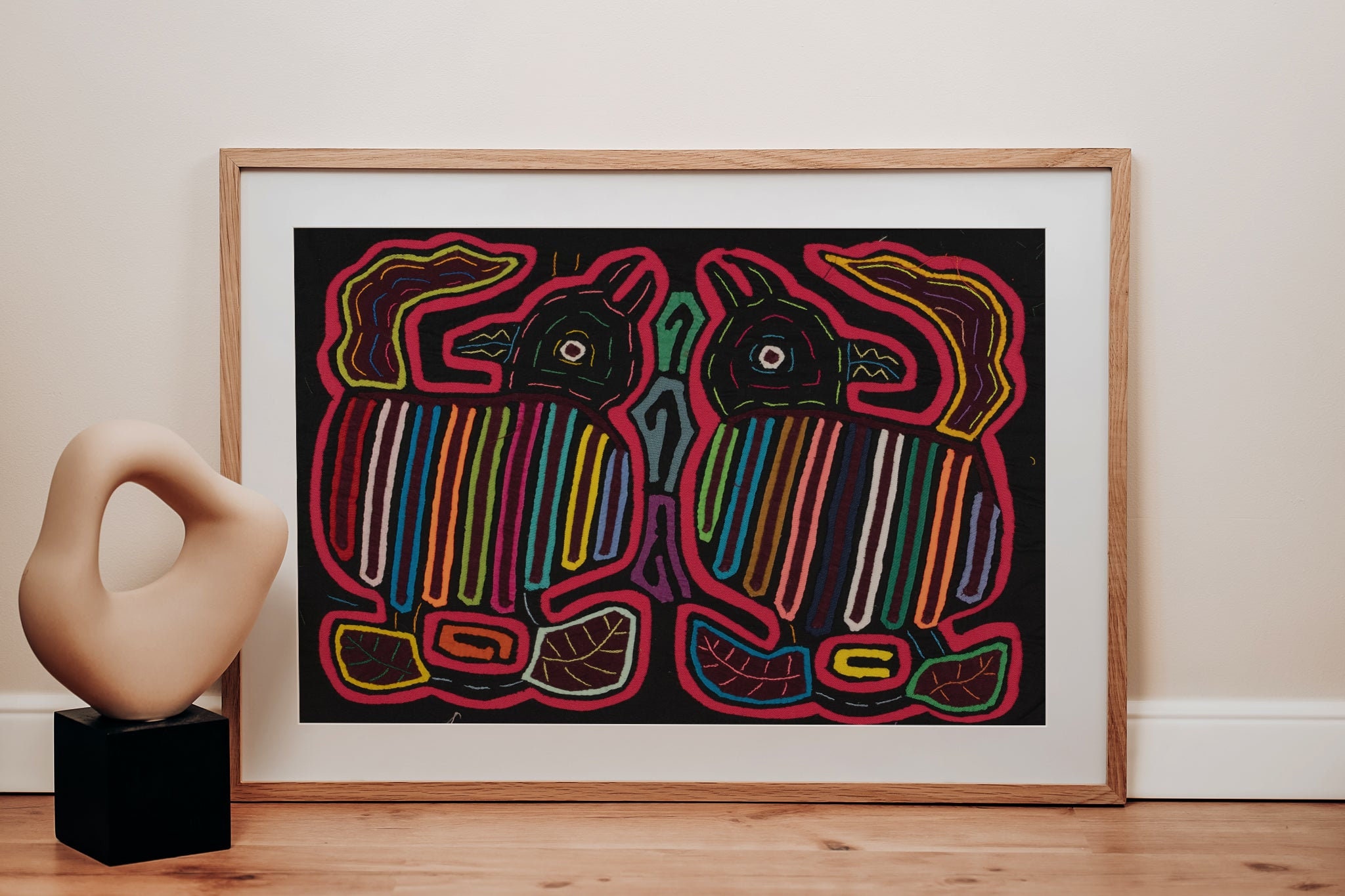 Tale of Two Tails Optical Illusion Mola - Etsy