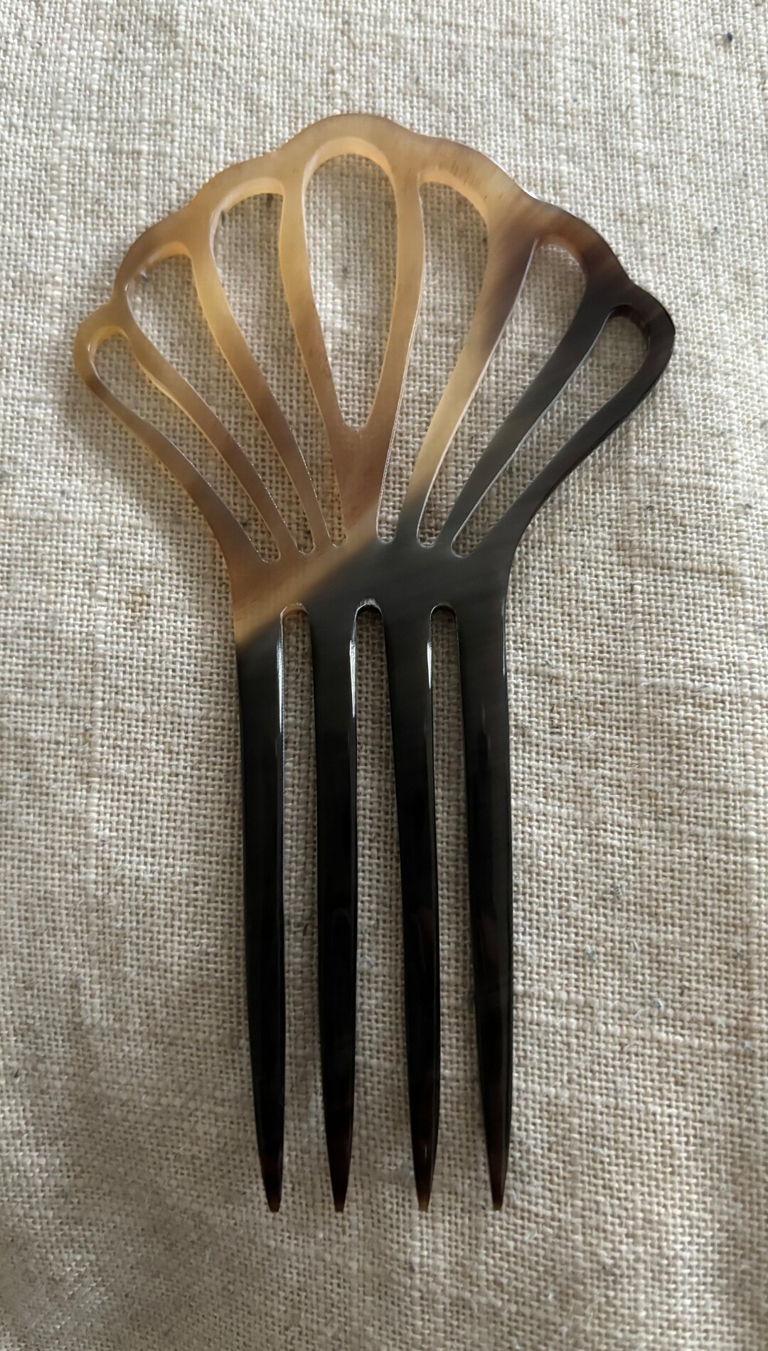 Scallop Horn Hair Comb - Etsy