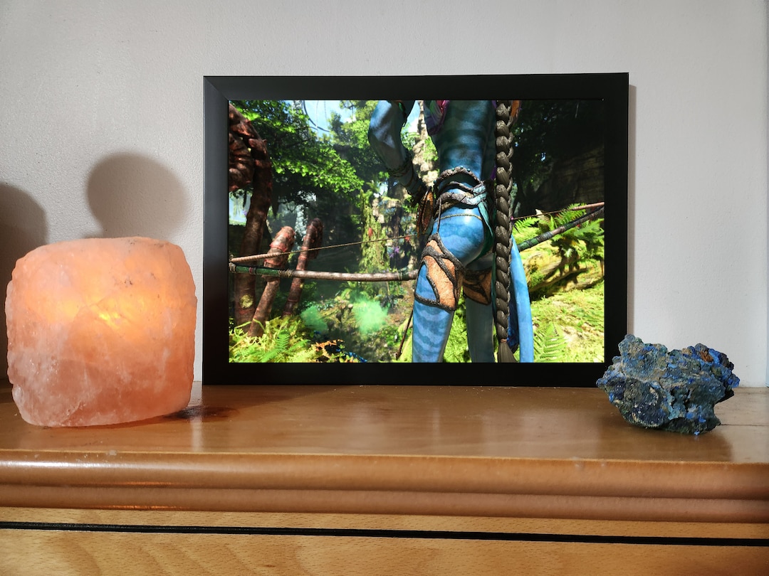 Avatar Frontiers of Pandora navi Butt Black A4 Framed Art original ...