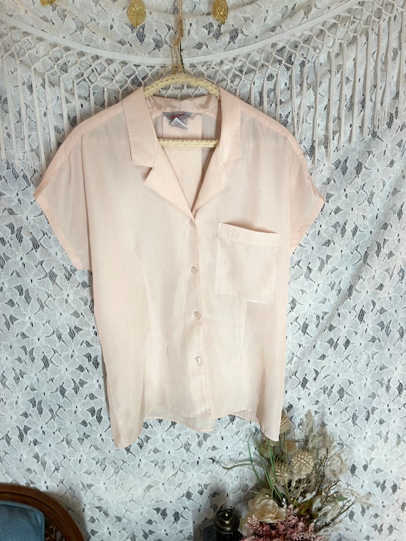 Light Pink Vintage Button Up / Short Sleeve - The Ame… - Gem