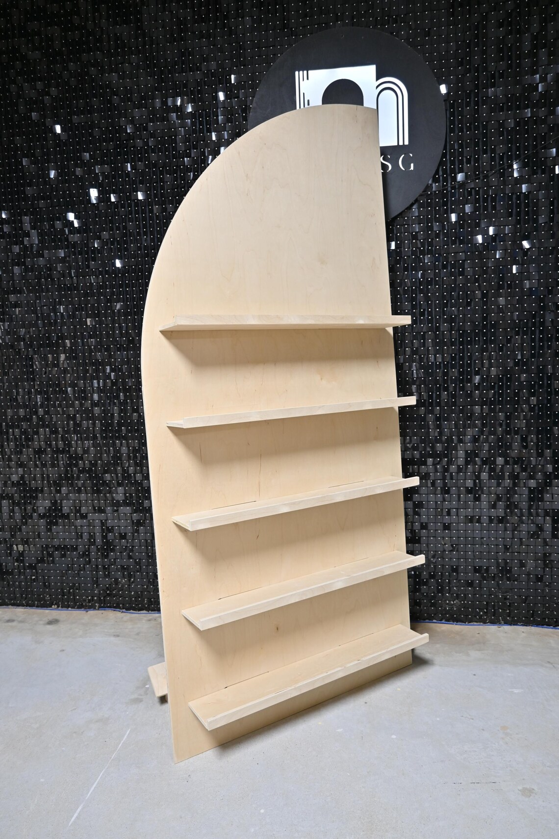Half Arch Display Shelves: Party Backdrop, 6.5ft - Freestanding Pop up ...
