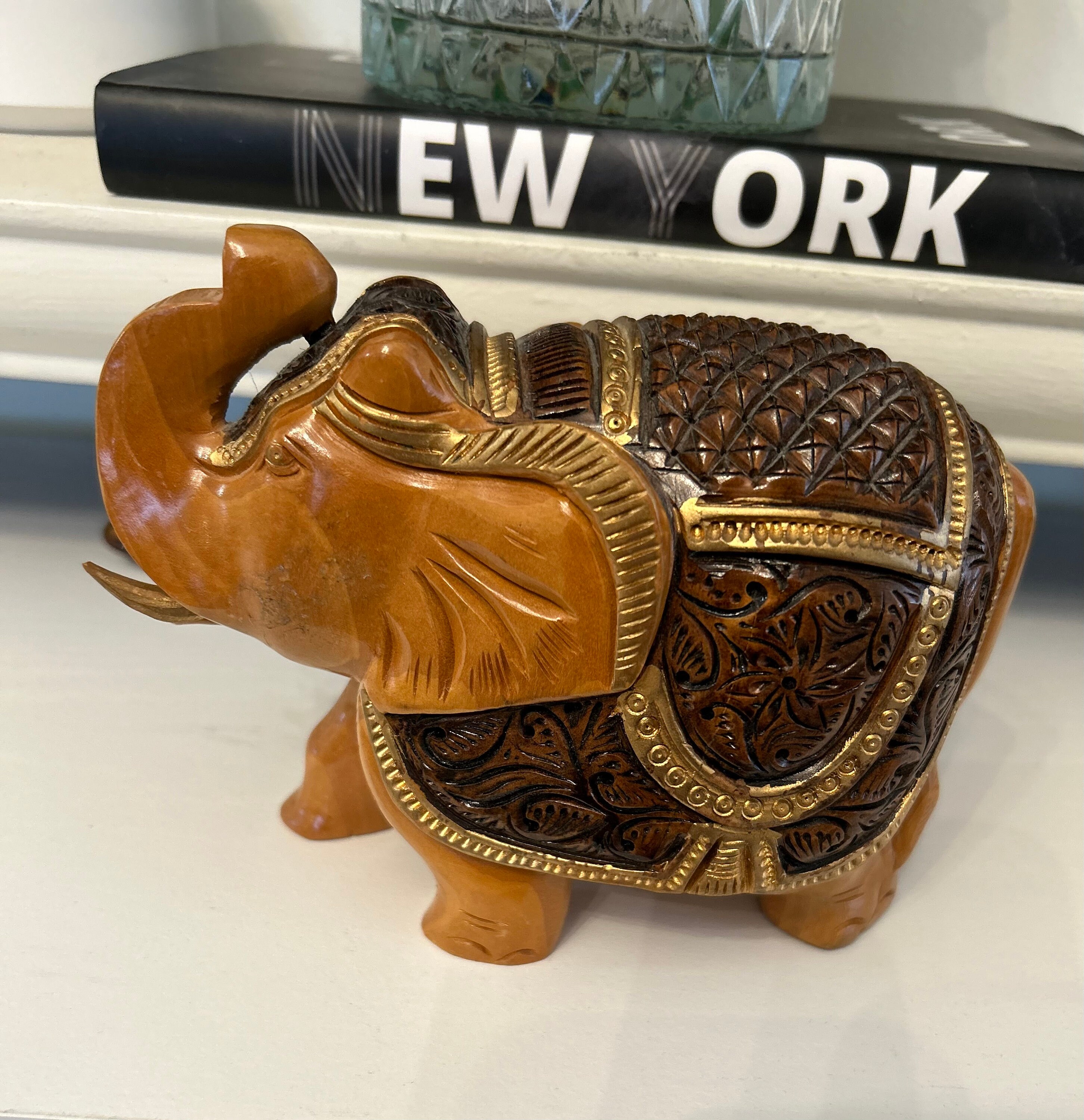 Kapasi Handicrafts Wooden Art Work Set of Two Elephants - Etsy