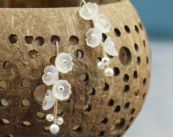 Gold Floral Earrings - Etsy