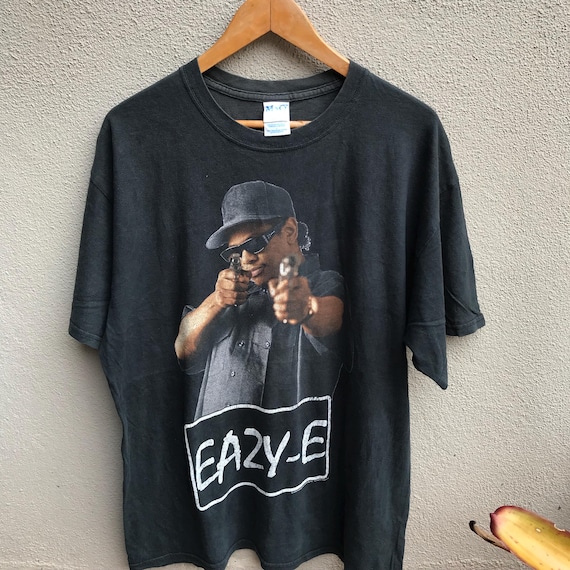 Eazy E Two Guns