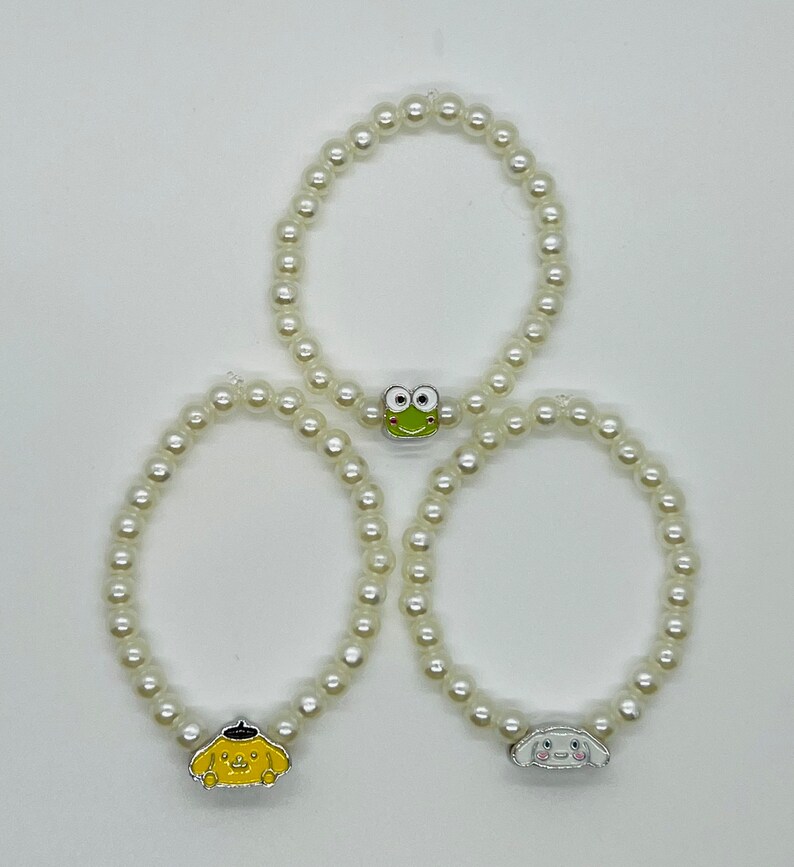 Sanrio Pearl Bracelets Hello Kitty Keroppi Pompompurin Cinnamoroll ...