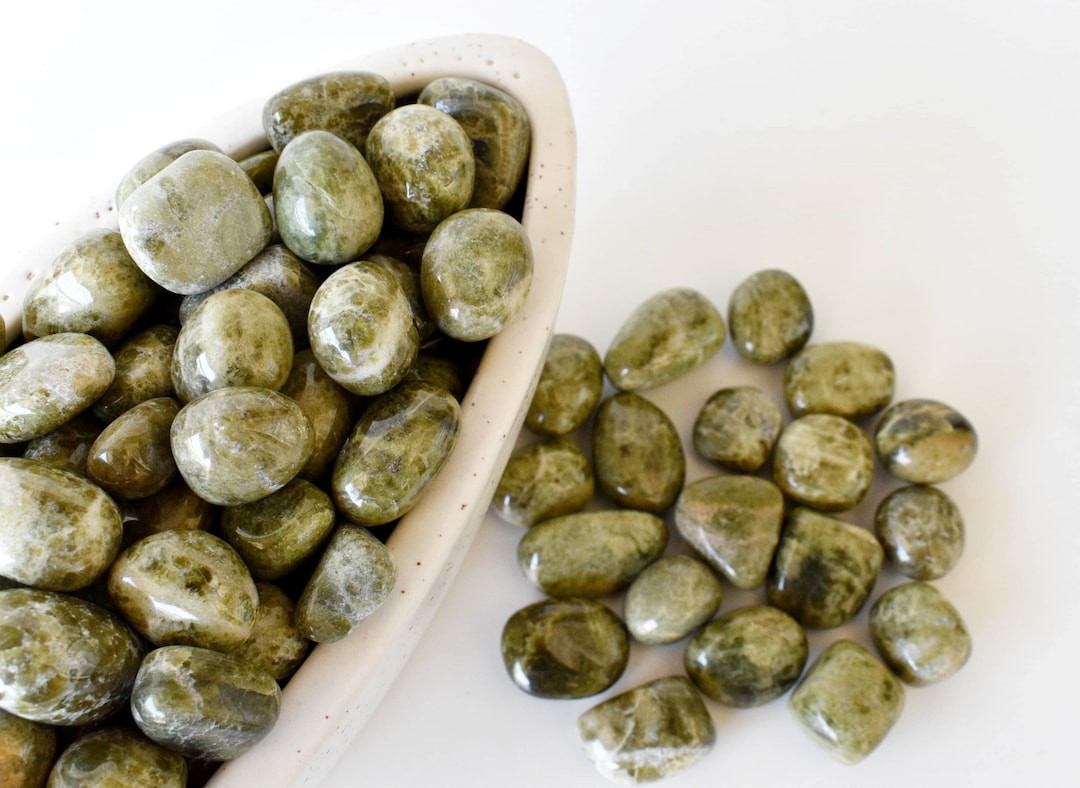 Vessonite Tumbled Stones, Tumbled Stones in Pack Sizes of 1,2,5, 100 ...