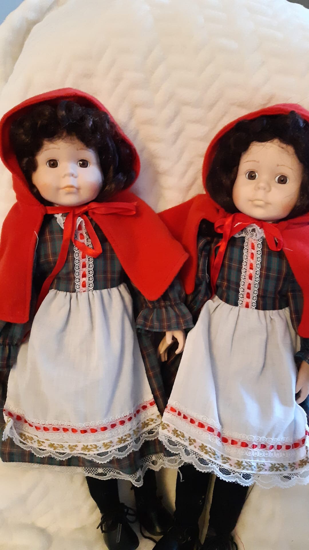 Haunted Porcelain Ceramic Twin Double Dolls Ruby and Rosie. - Etsy
