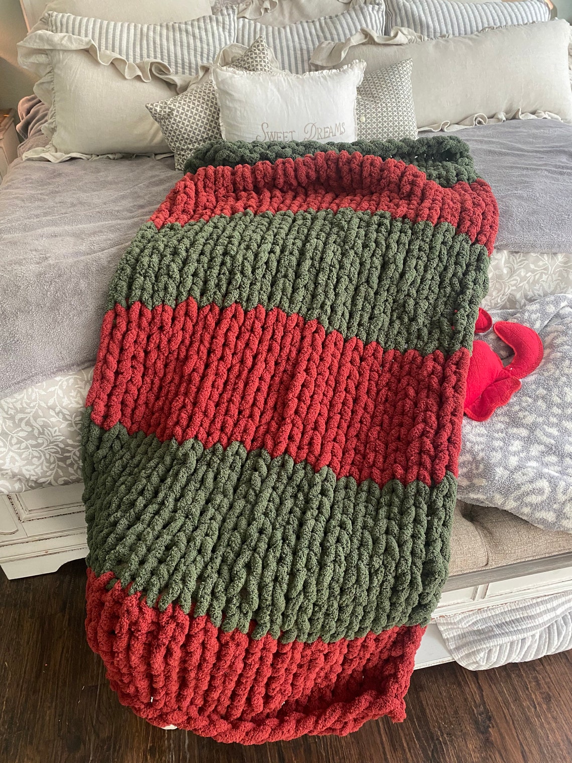 Chunky Knit Blanket Candy Cane - Etsy