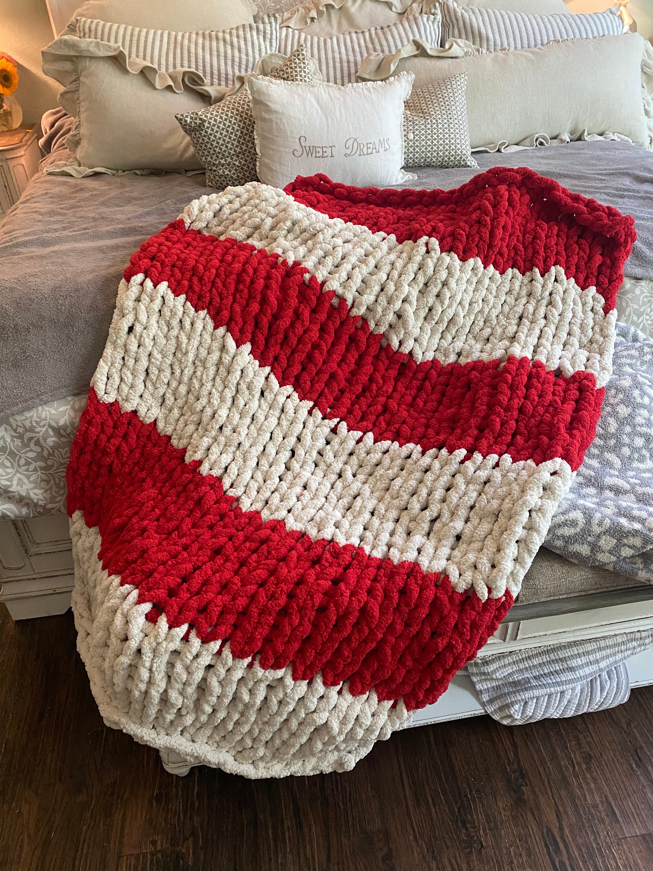 Chunky Knit Blanket Candy Cane - Etsy