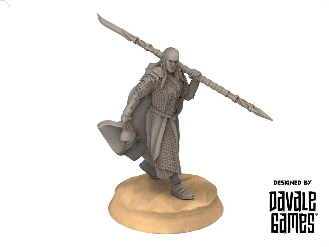 Darkwood - Wooden Elf Captain, Middle Rings Miniatures for D&D Wargame ...