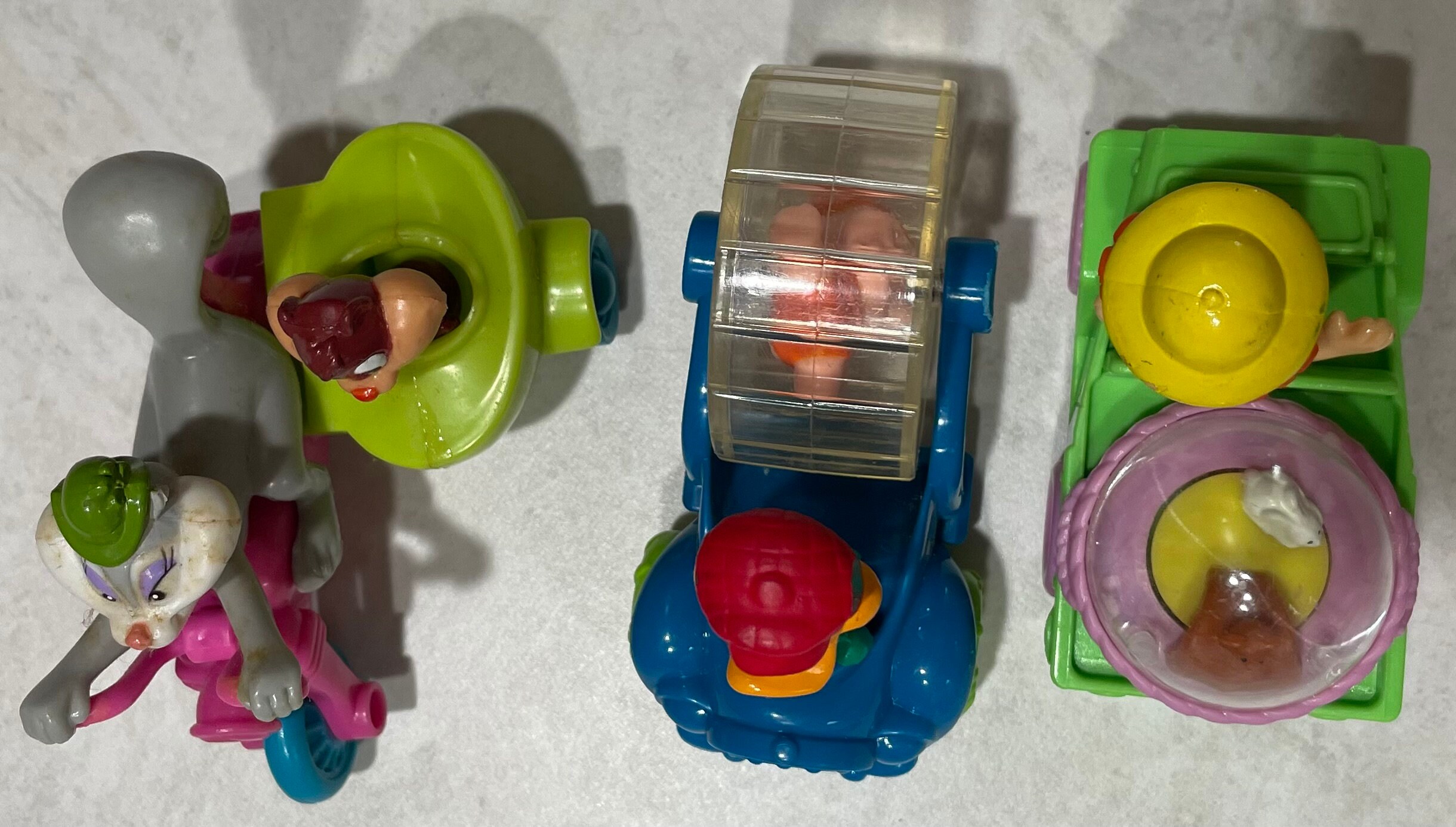 Tiny Toons Elmyra Duff and Rabbit Jeep, Slappy Squirrel, Plucky Duck ...