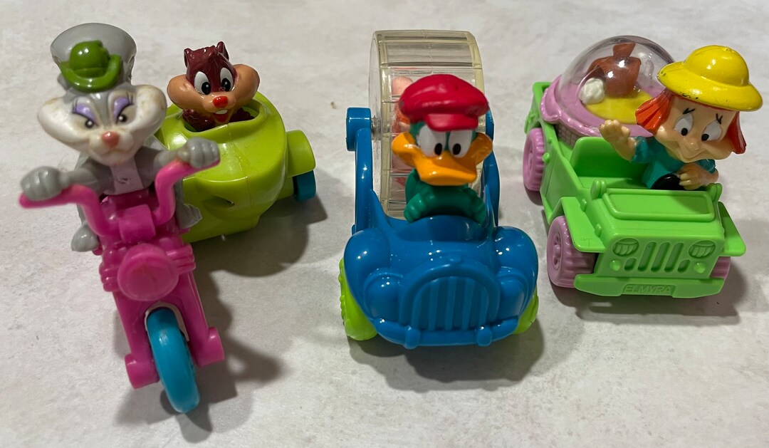 Tiny Toons Elmyra Duff and Rabbit Jeep, Slappy Squirrel, Plucky Duck ...
