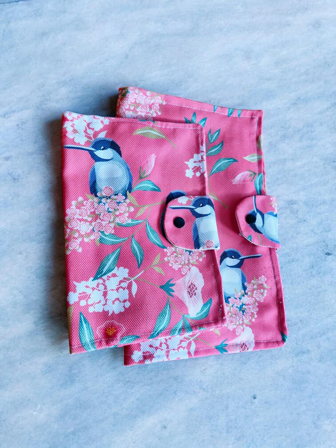 DIY Fabric Book Cover Sewing Pattern: A5 Notebook, Ipad, Laptop ...
