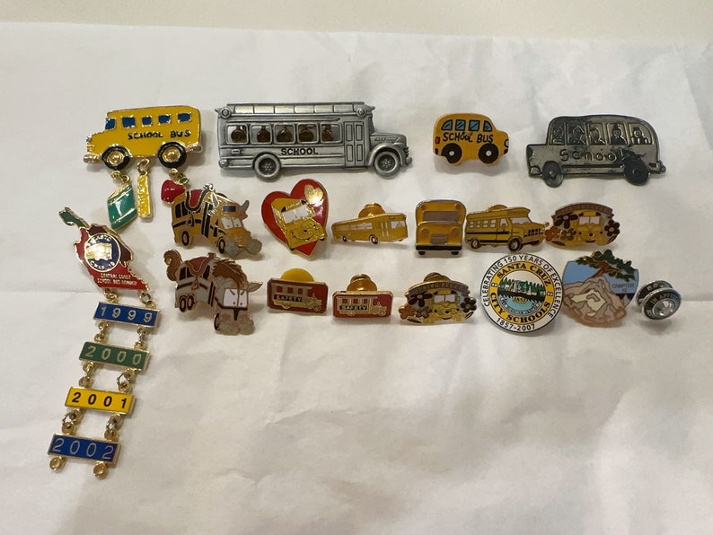 Lot of 18 Vintage School Bus Education Brooch Pin Metal Enamel Lapel ...