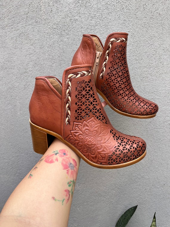 Laser Boots 100% Mexican Leather. Handmade Shoe Made of - Etsy