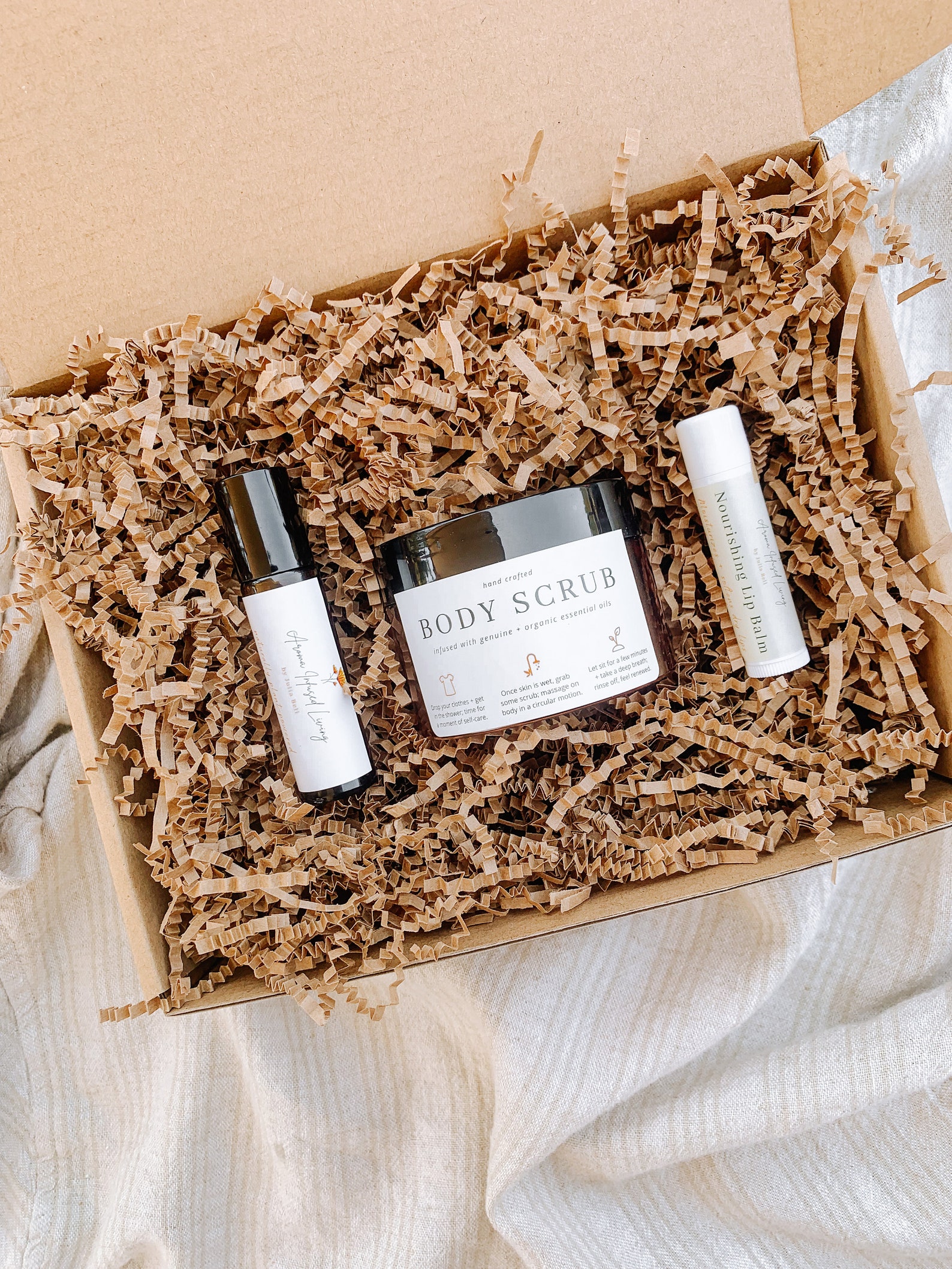 Happy Skin Gift Box, Customizable | Aromatic Skincare Products | All ...