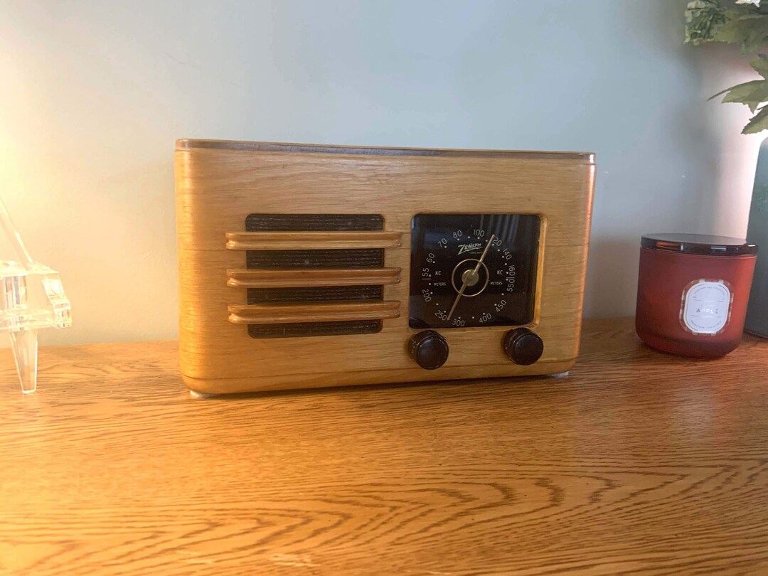 1942 Zenith Radio Model 5D2611, Classic WWII Radio, Mid Century, Antique Radio, Vintage Radio - Etsy