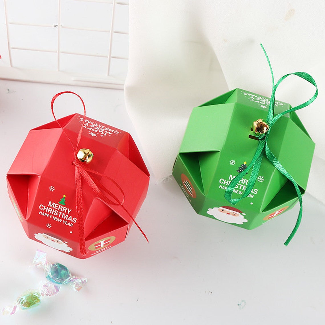 10 Christmas-themed Round Gift Box: Perfect for Cookies - Etsy