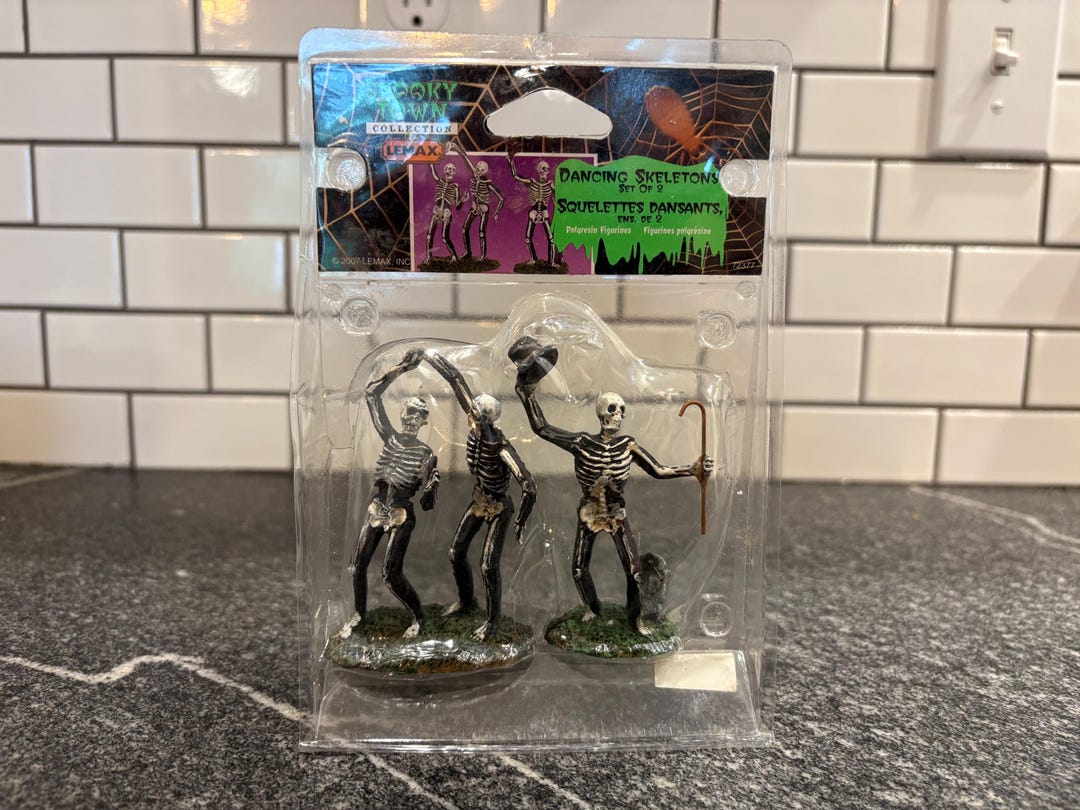 Lemax Spooky Town Dancing Skeletons: Halloween Haunted Village ...